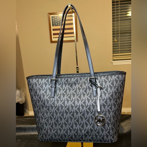 Michael Kors | Bags | Nwt Michael Kors Jet Set Tz Tote In Black And ...